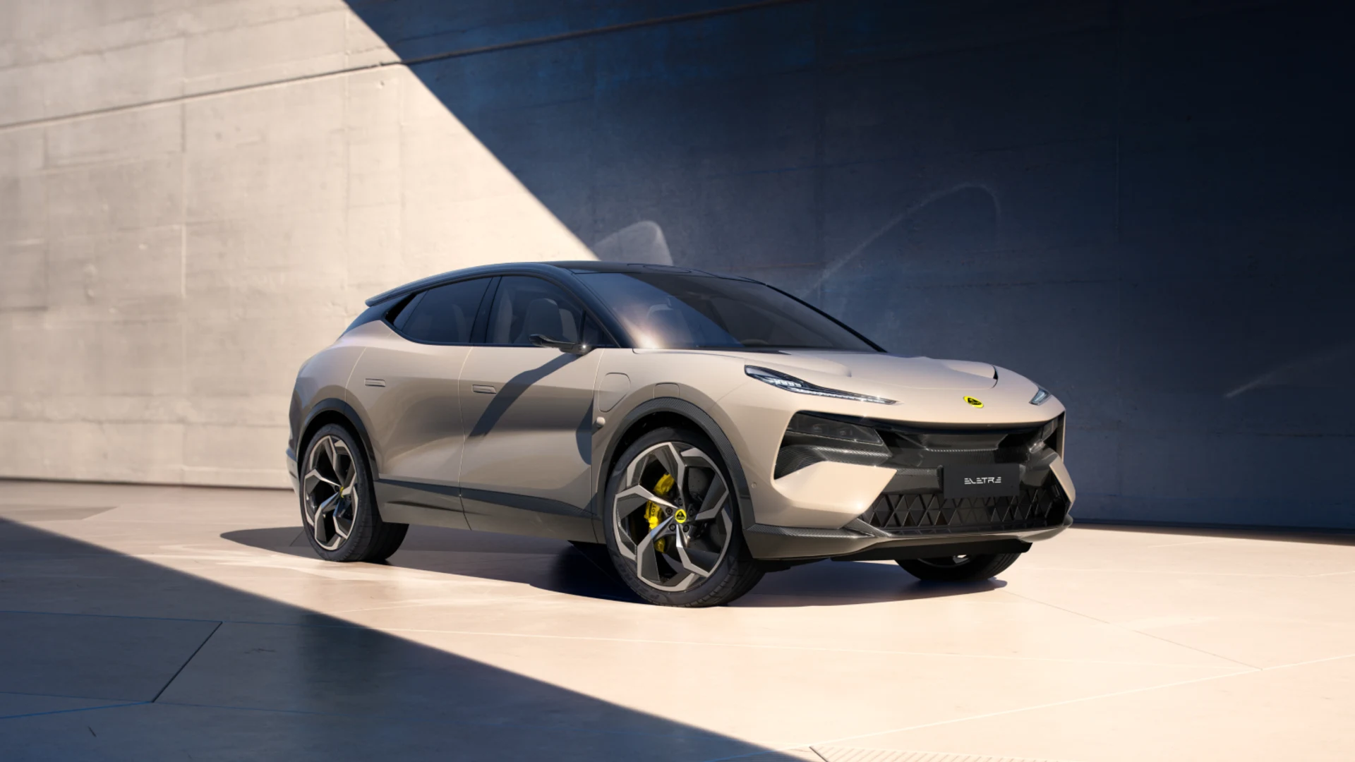 Models | Lotus Press | Eletre